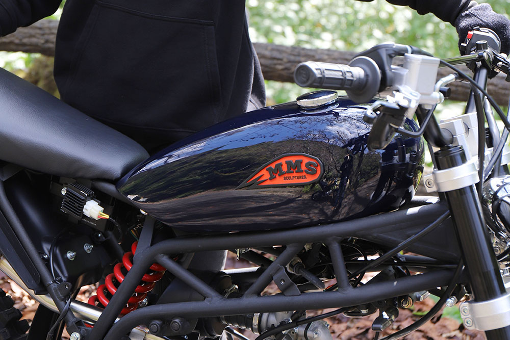 goodsショッピングサイト/商品詳細 MMS EMBLEM KEYHOLDER - バトルシップグレー